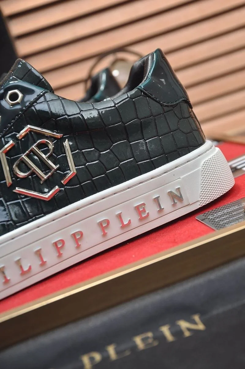 Top mirror Philipp Plein Shoes
