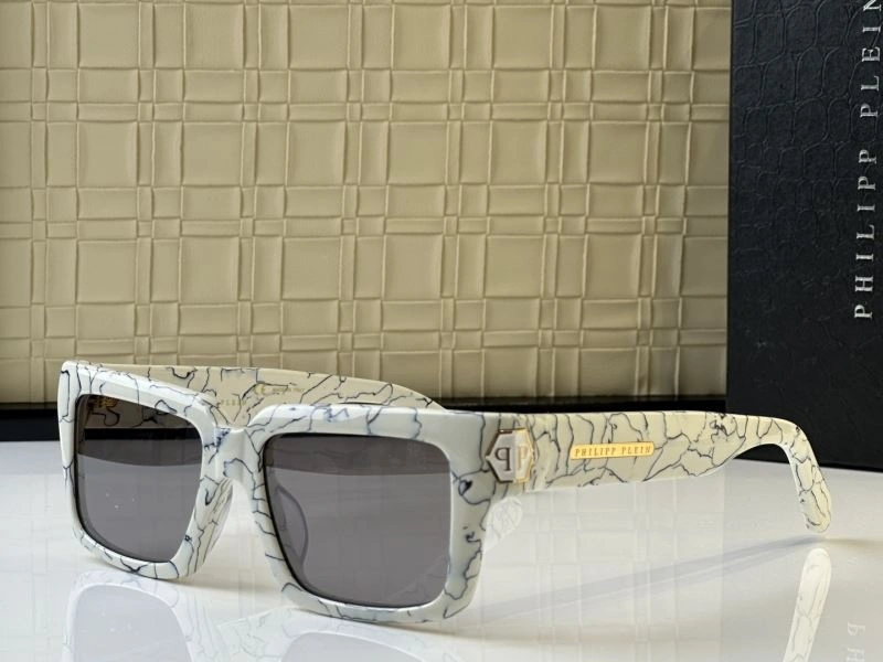 Indistinguishable Philipp Plein Sunglasses