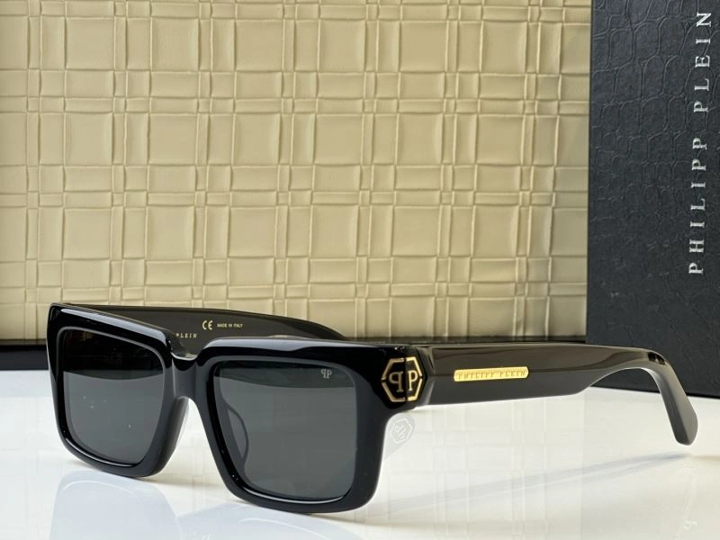 Indistinguishable Philipp Plein Sunglasses