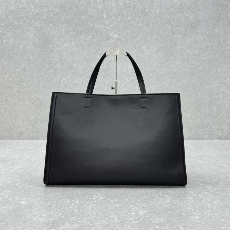 Value-priced Phoebo Philo Shopping Bgas