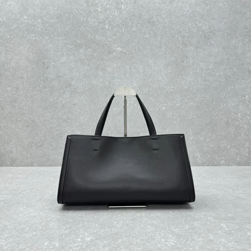 Value-priced Phoebo Philo Shopping Bgas