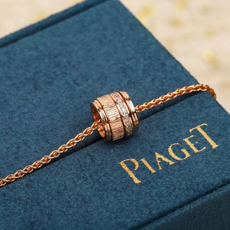 Bargain Piaget Bracelets