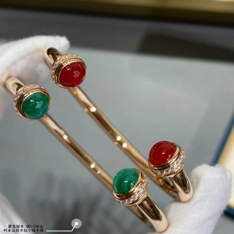 Cut-rate Piaget Bracelets