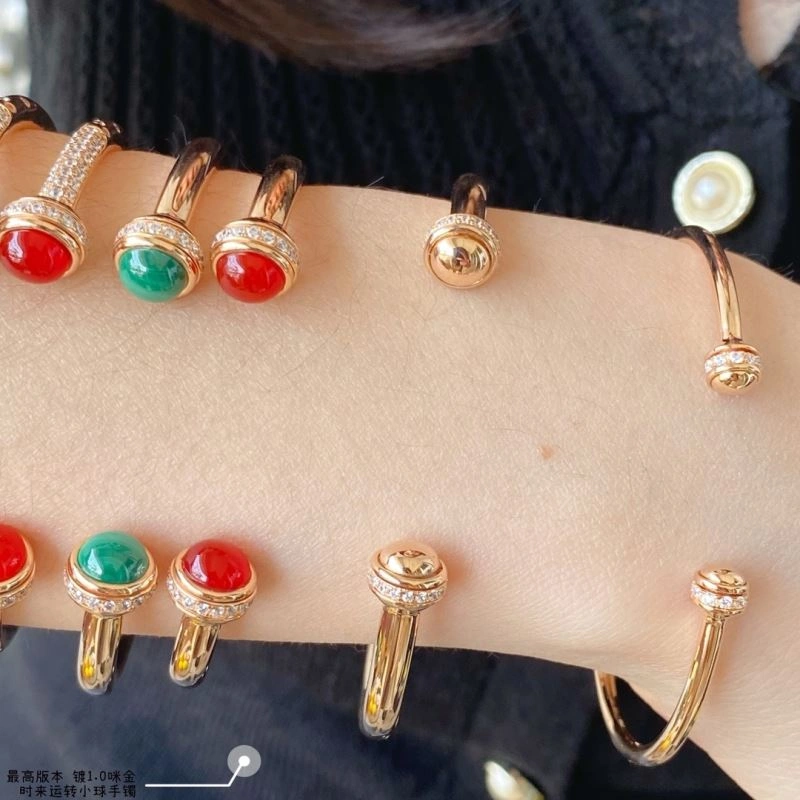 Piaget Bracelets