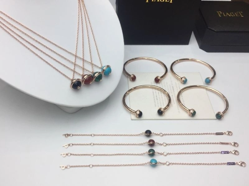 Top match Piaget Bracelets