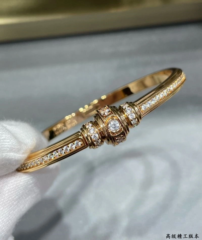 Discounted Piaget Bracelets