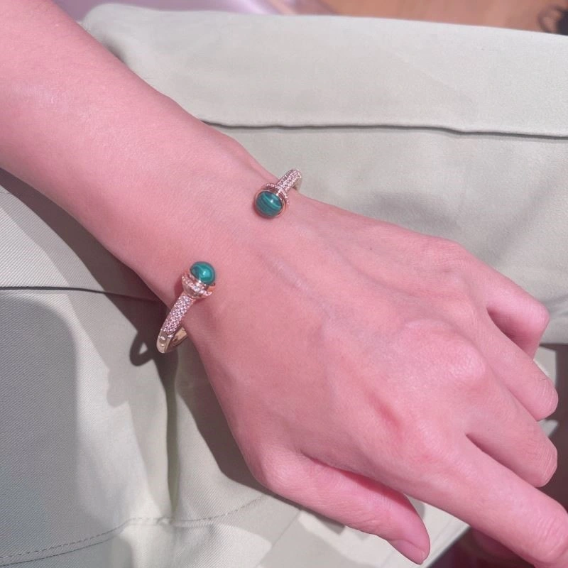Top mirror Piaget Bracelets