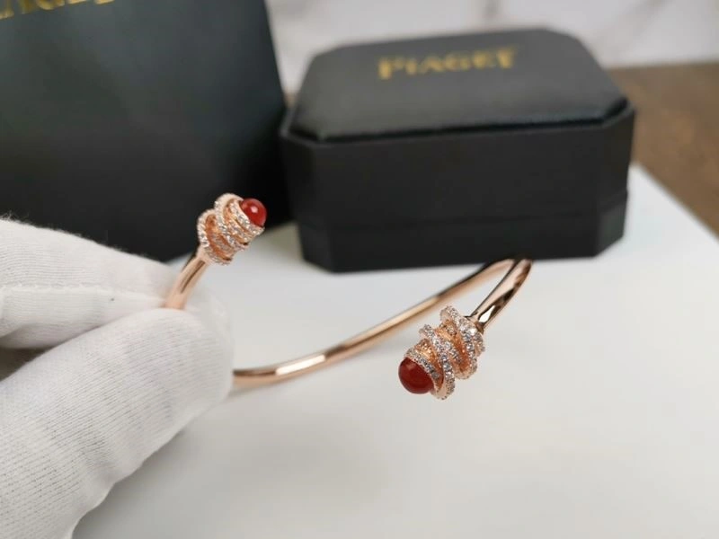 1:1 copy Piaget Bracelets