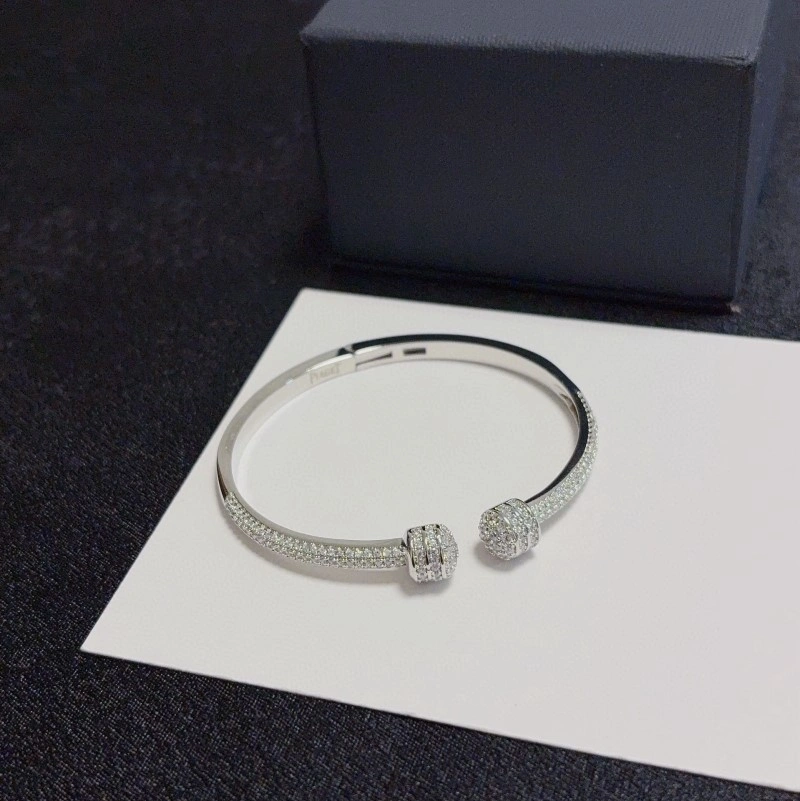 Exact replica Piaget Bracelets