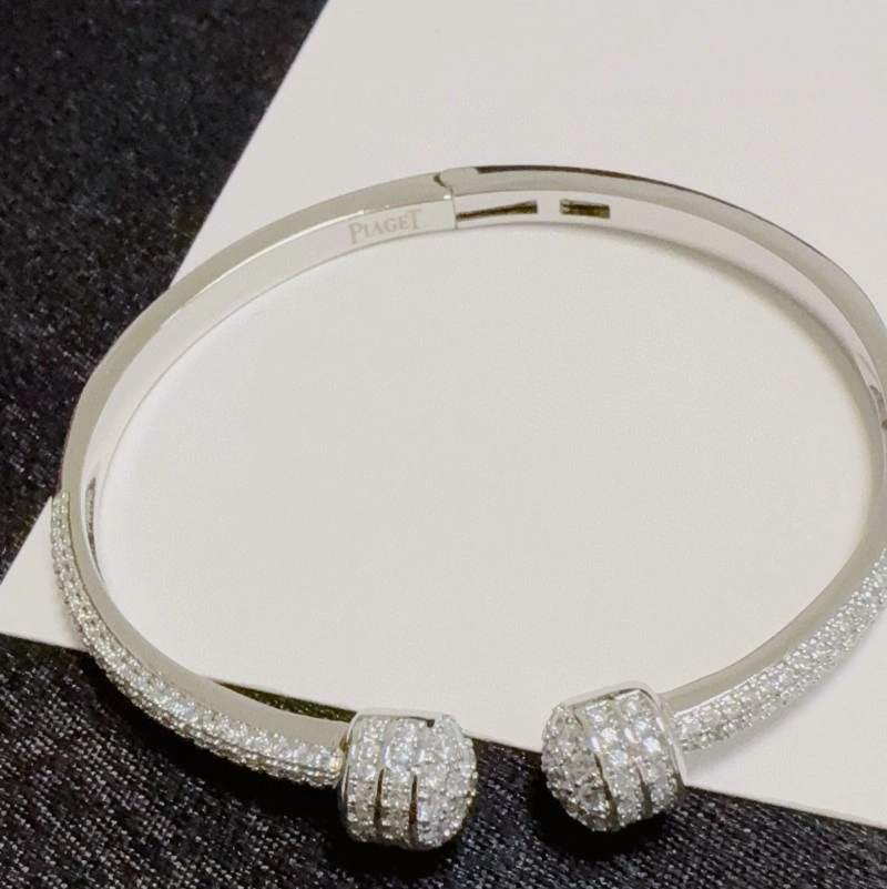 Exact replica Piaget Bracelets