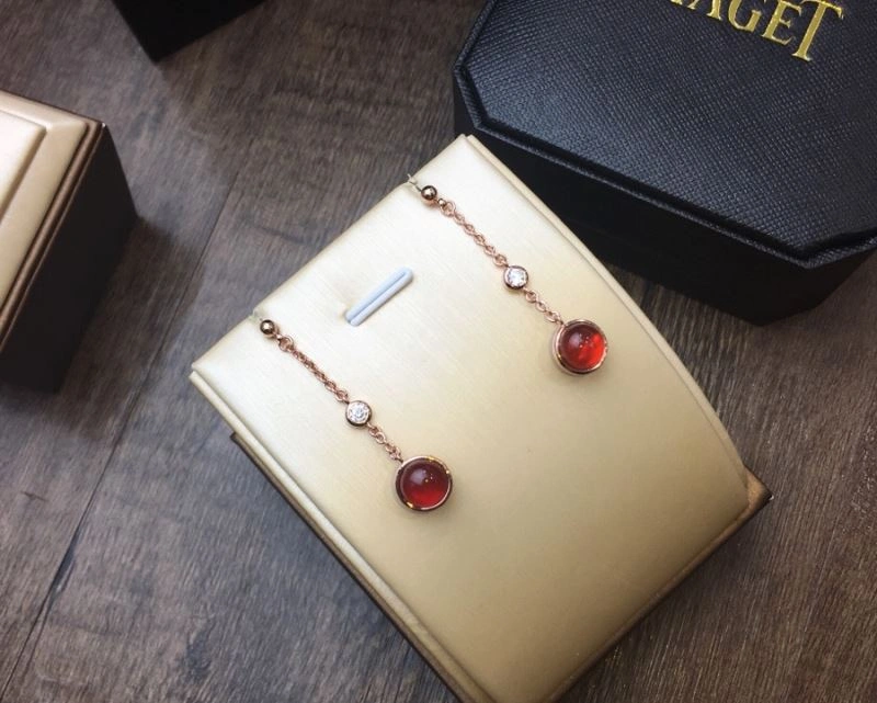 Low-cost Piaget Earrings