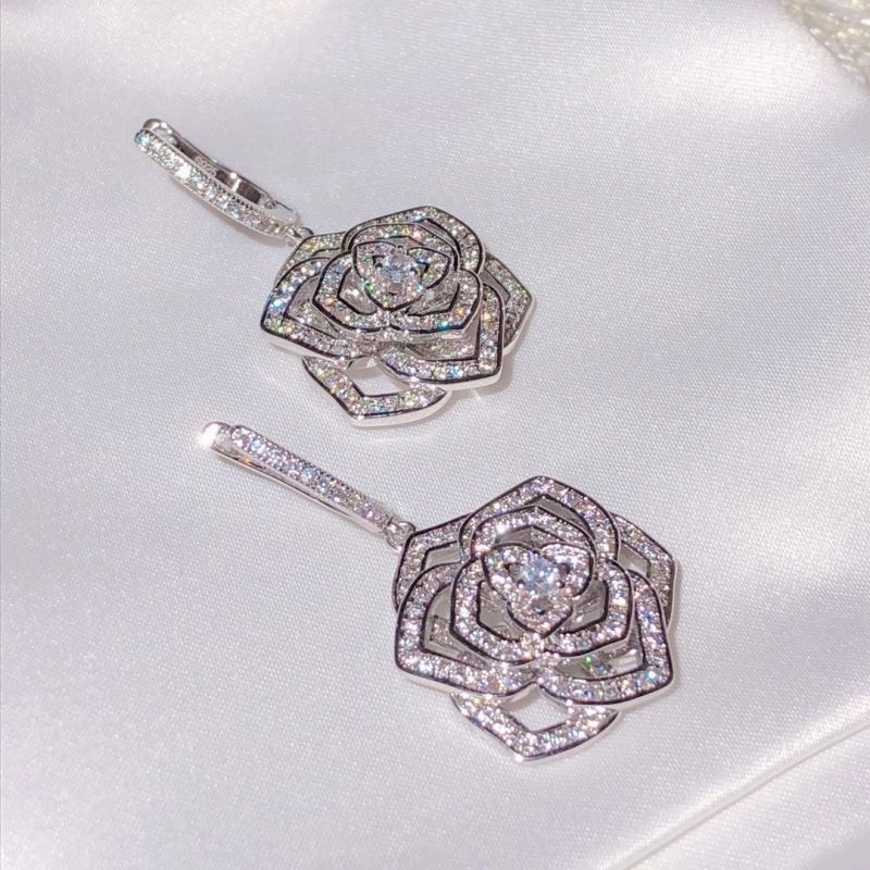Cut-rate Piaget Earrings