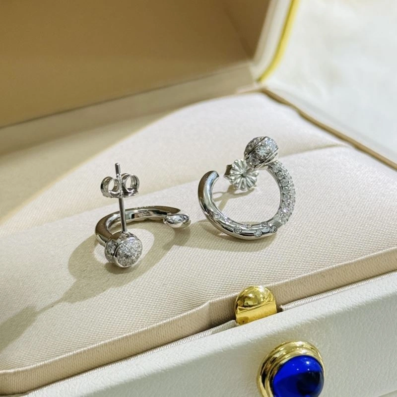 Top match Piaget Earrings