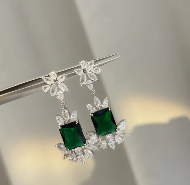 Brand-original Piaget Earrings