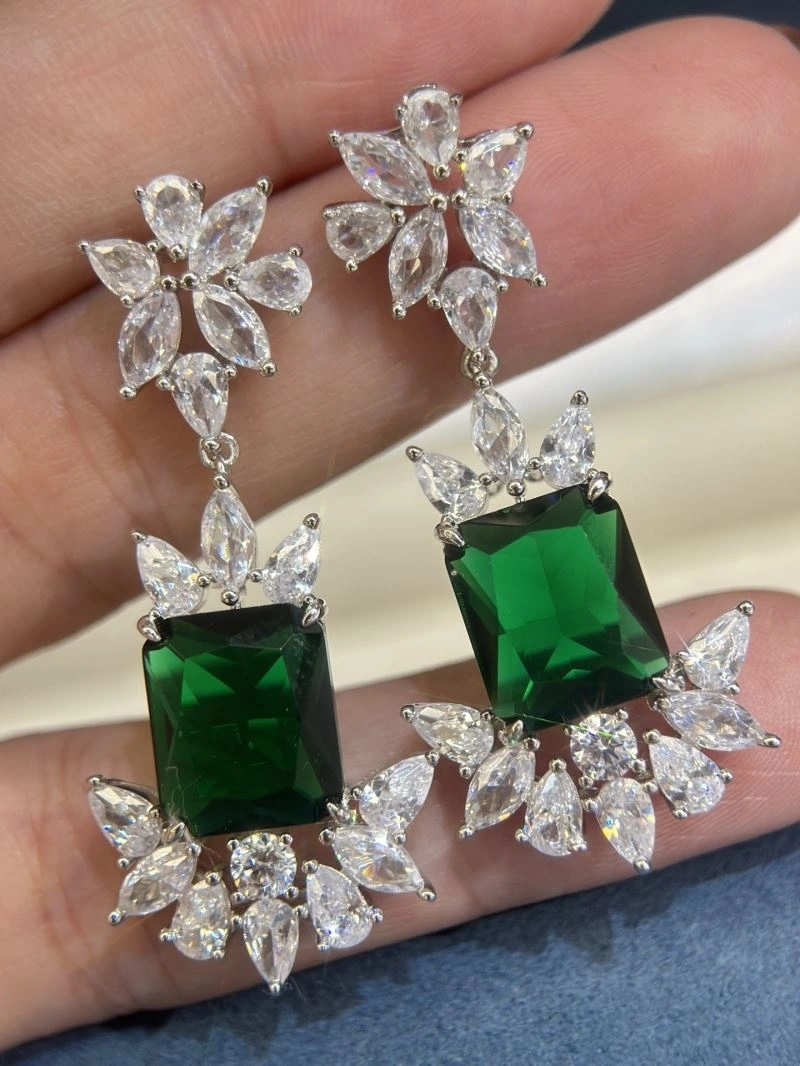Brand-original Piaget Earrings