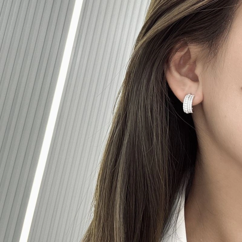 Cut-rate Piaget Earrings