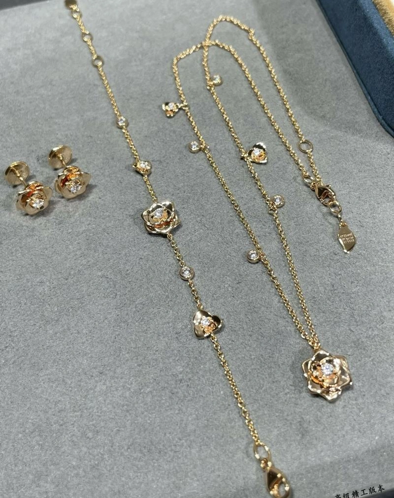 Discounted Piaget Earrings