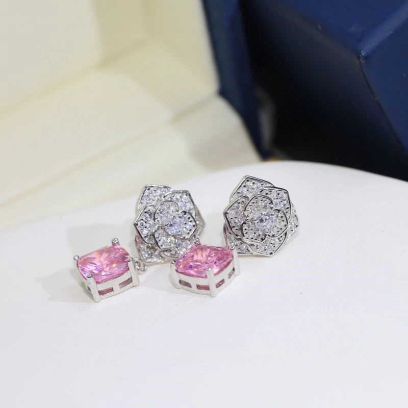 Top mirror Piaget Earrings