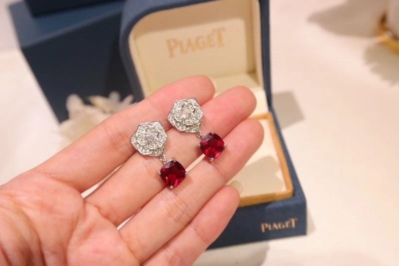 Precise copy Piaget Earrings