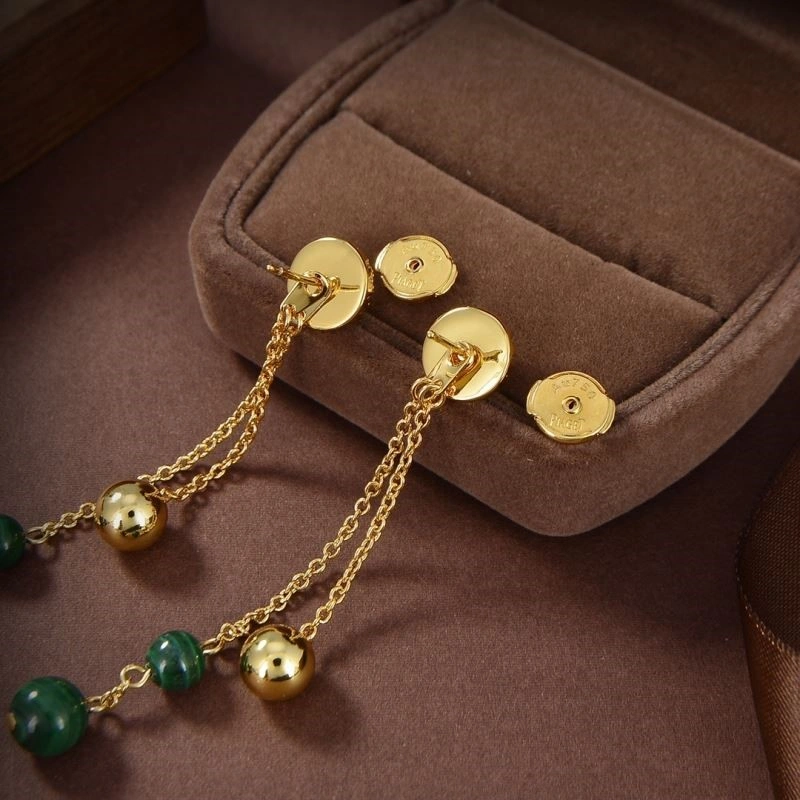 Top match Piaget Earrings