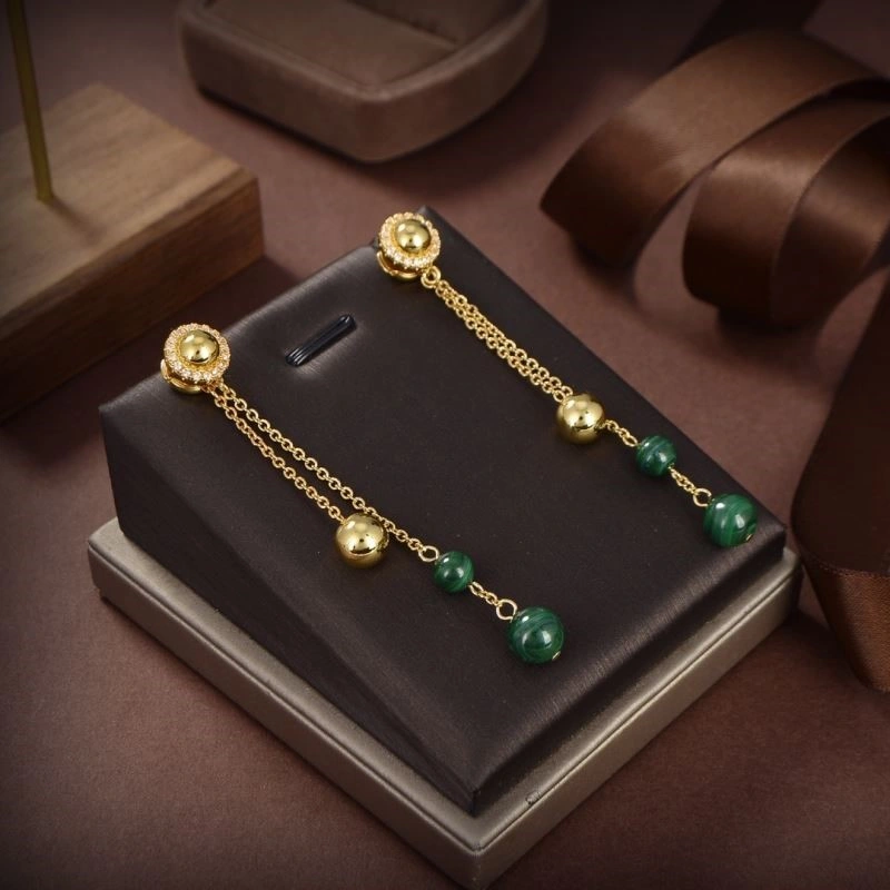 Top match Piaget Earrings