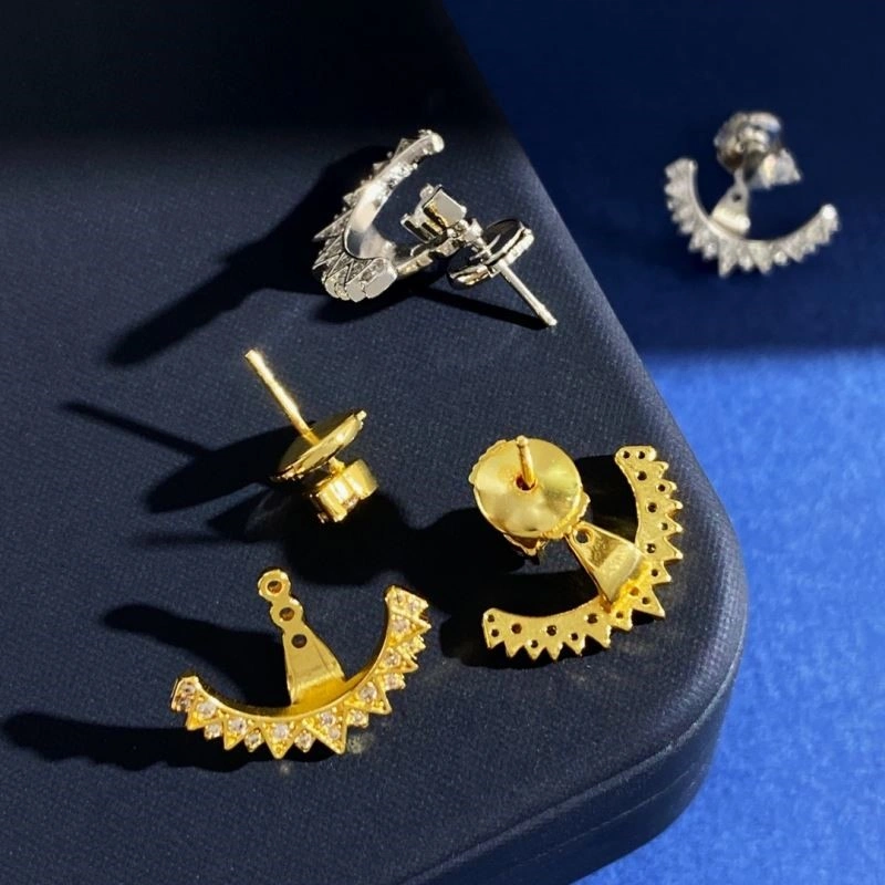 Low-cost Piaget Earrings