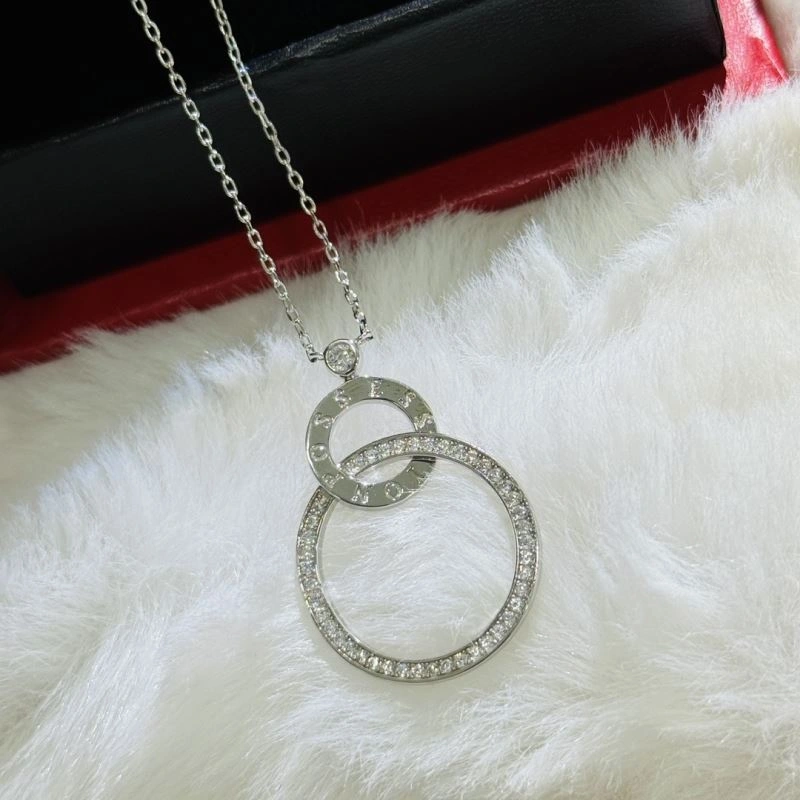Low-cost Piaget Necklaces