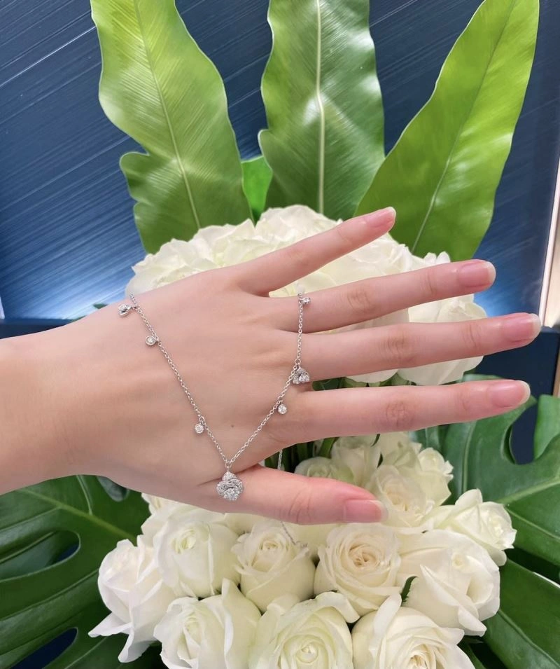 Affordable Piaget Necklaces