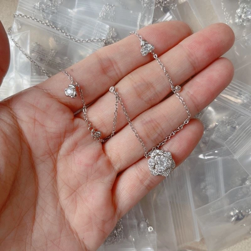 Affordable Piaget Necklaces