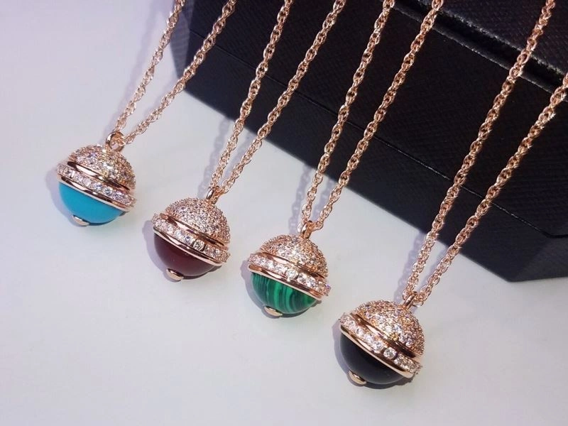 Piaget Necklaces