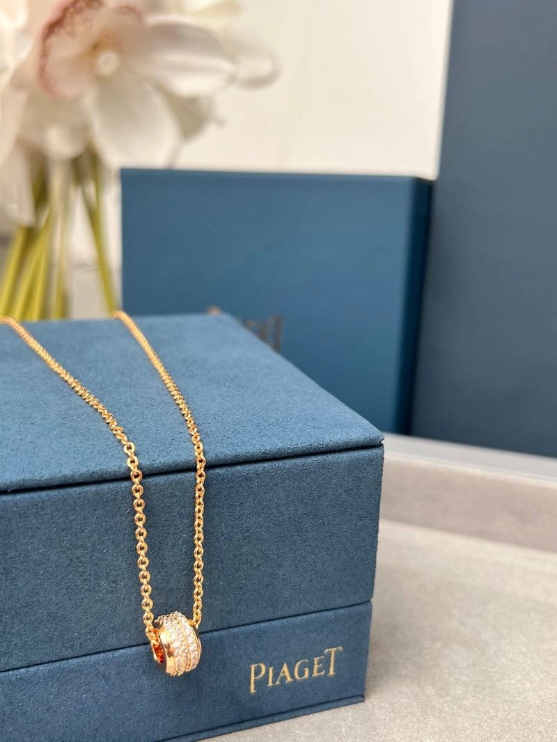 Precise copy Piaget Necklaces