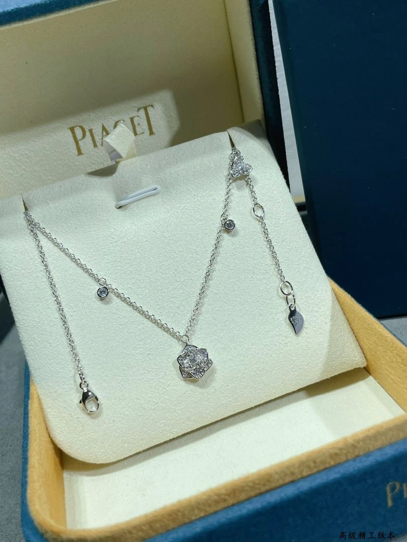 Low-cost Piaget Necklaces