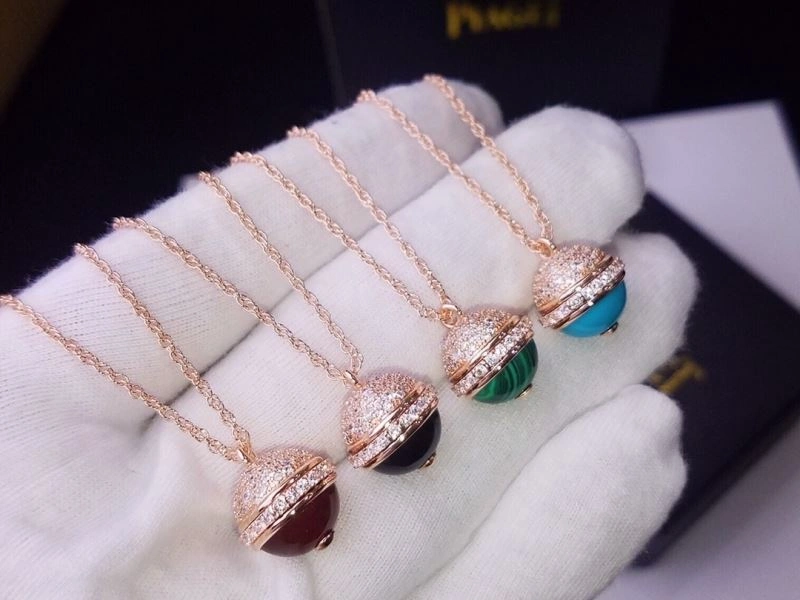 Piaget Necklaces