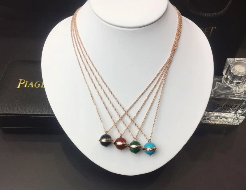 Discounted Piaget Necklaces
