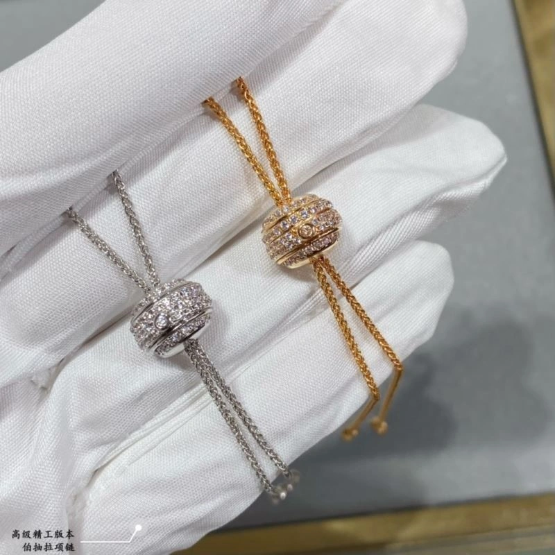 Official Piaget Necklaces