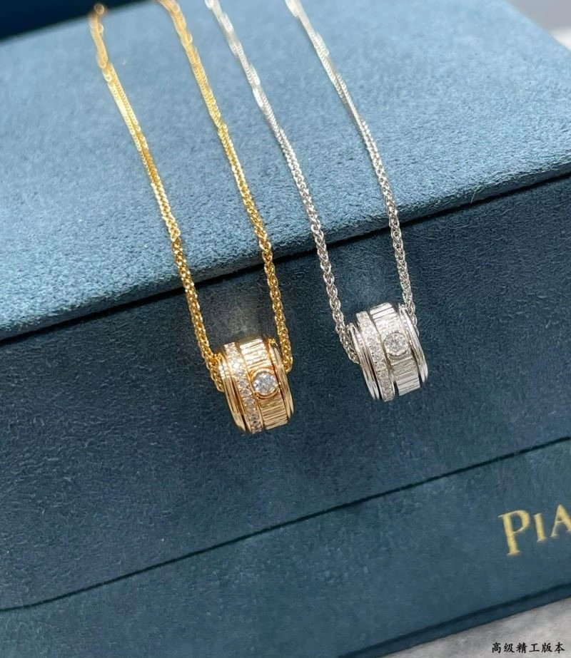 Brand-authenticated Piaget Necklaces
