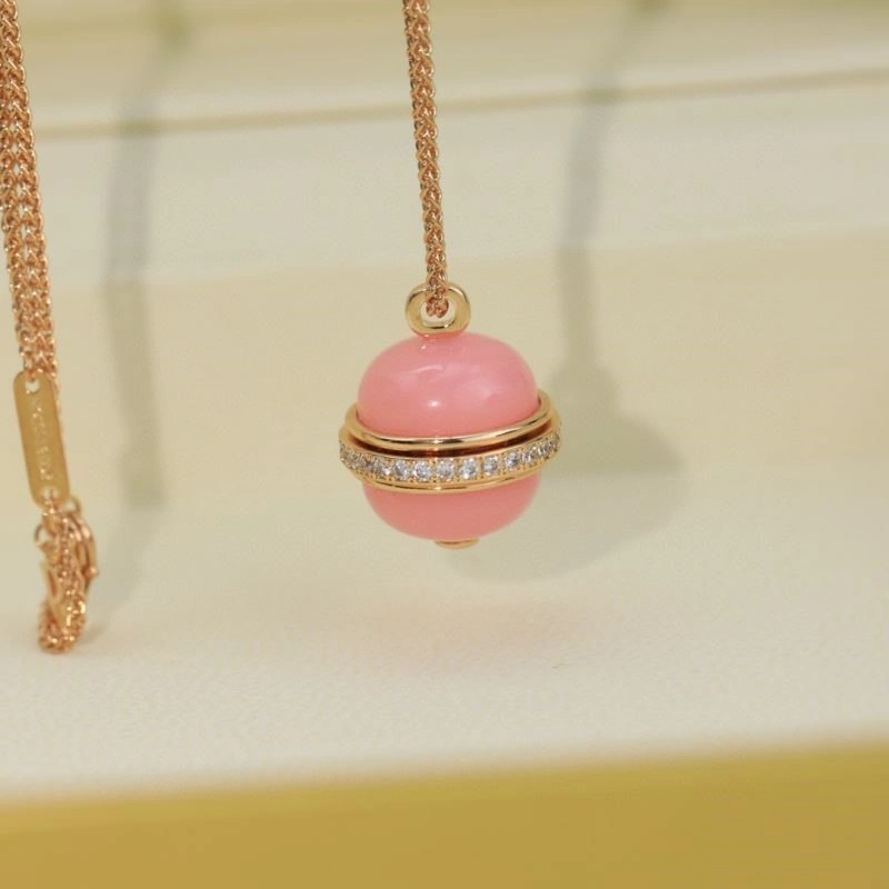 Perfect replica Piaget Necklaces