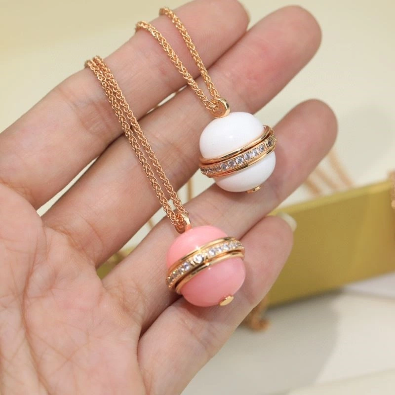 Perfect replica Piaget Necklaces