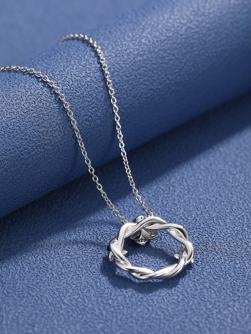 Low-cost Piaget Necklaces