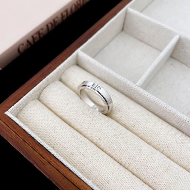 Cut-rate Piaget Rings