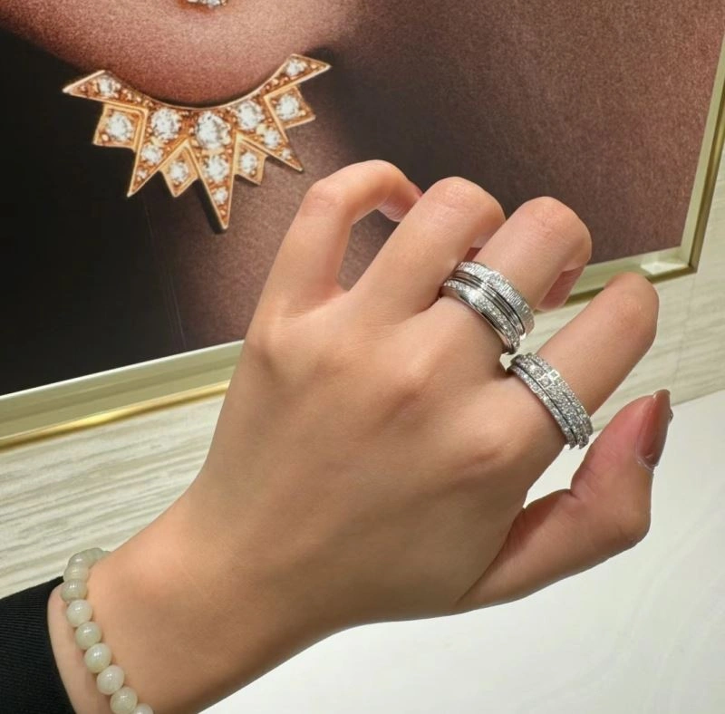 Economical Piaget Rings