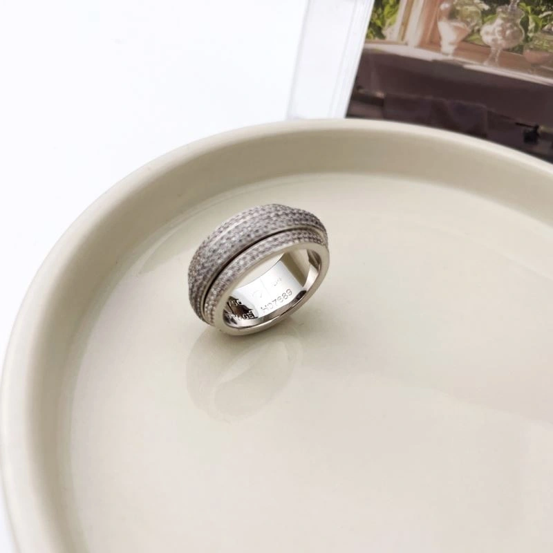 Top mirror Piaget Rings