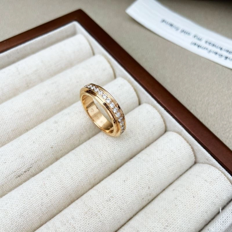 Low-cost Piaget Rings