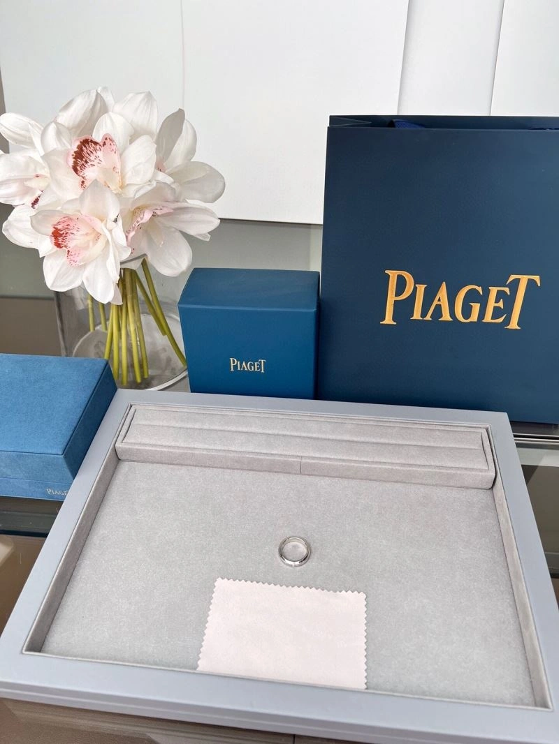 Piaget Rings