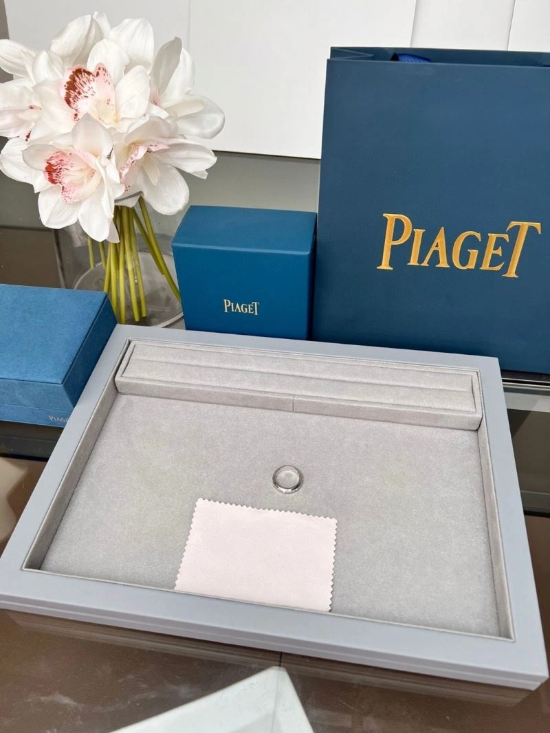 Piaget Rings