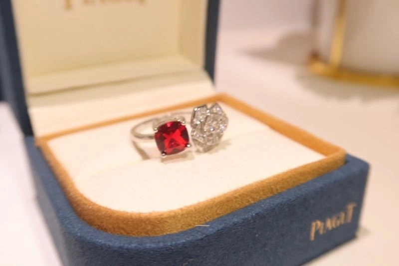 Brand-authenticated Piaget Rings