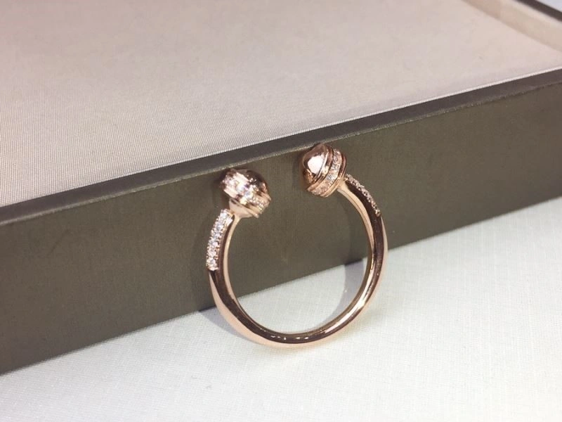 Top mirror Piaget Rings