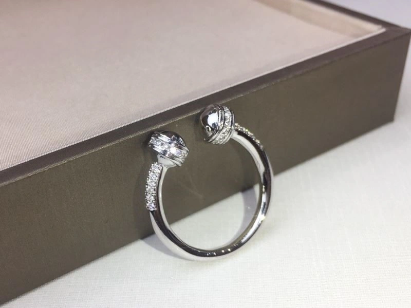 Top mirror Piaget Rings