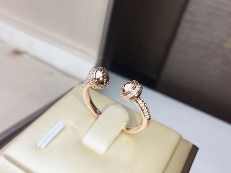Top mirror Piaget Rings