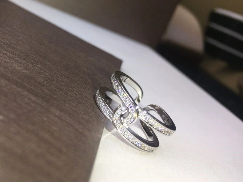Top mirror Piaget Rings